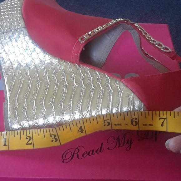 Shoes | Womens Gold Chain Party Style Wedges | Poshmark